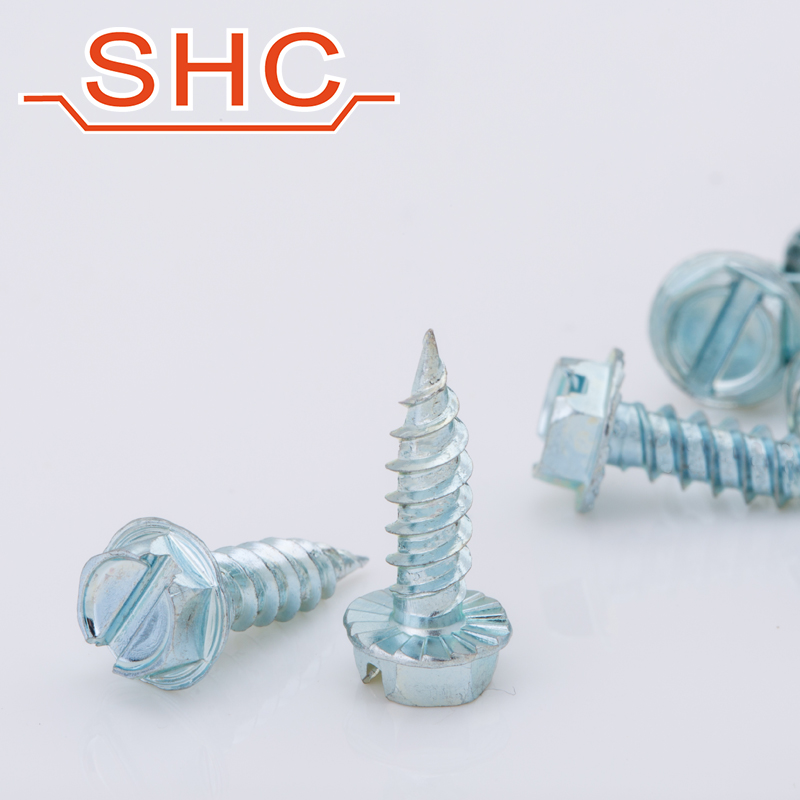 DIN7981 self tapping screw pan head cross phillips recess